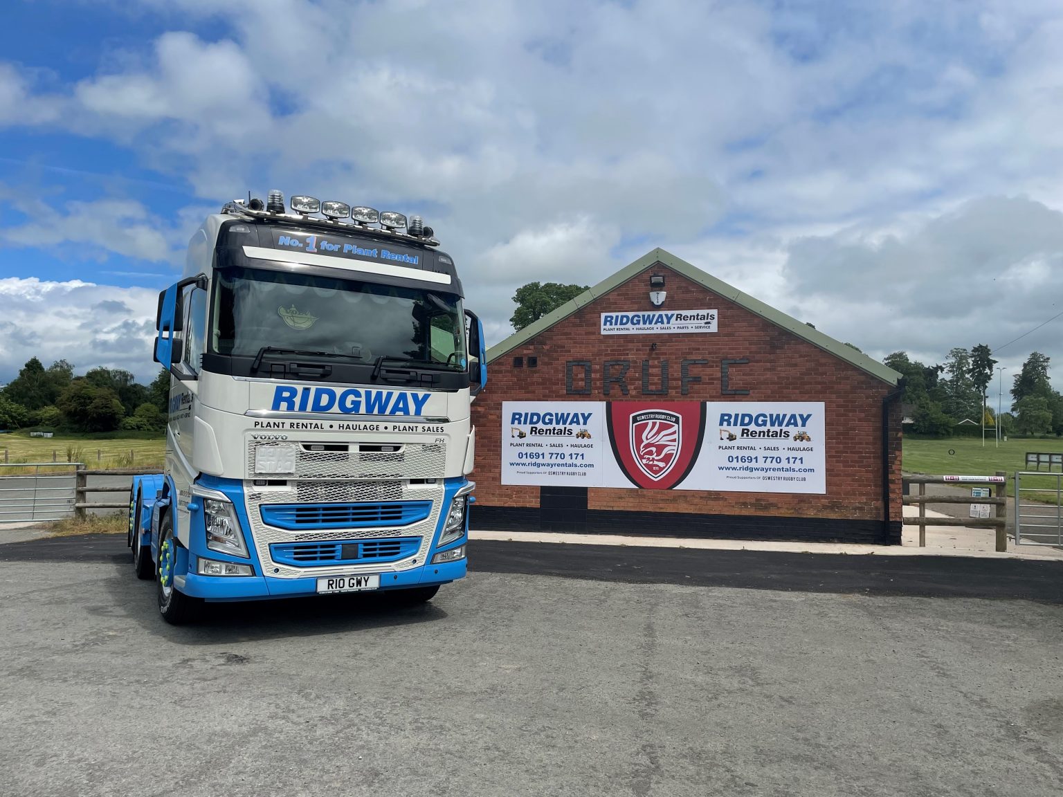 Plant Hire Company Sponsors Oswestry Rugby Club | Ridgway Rentals